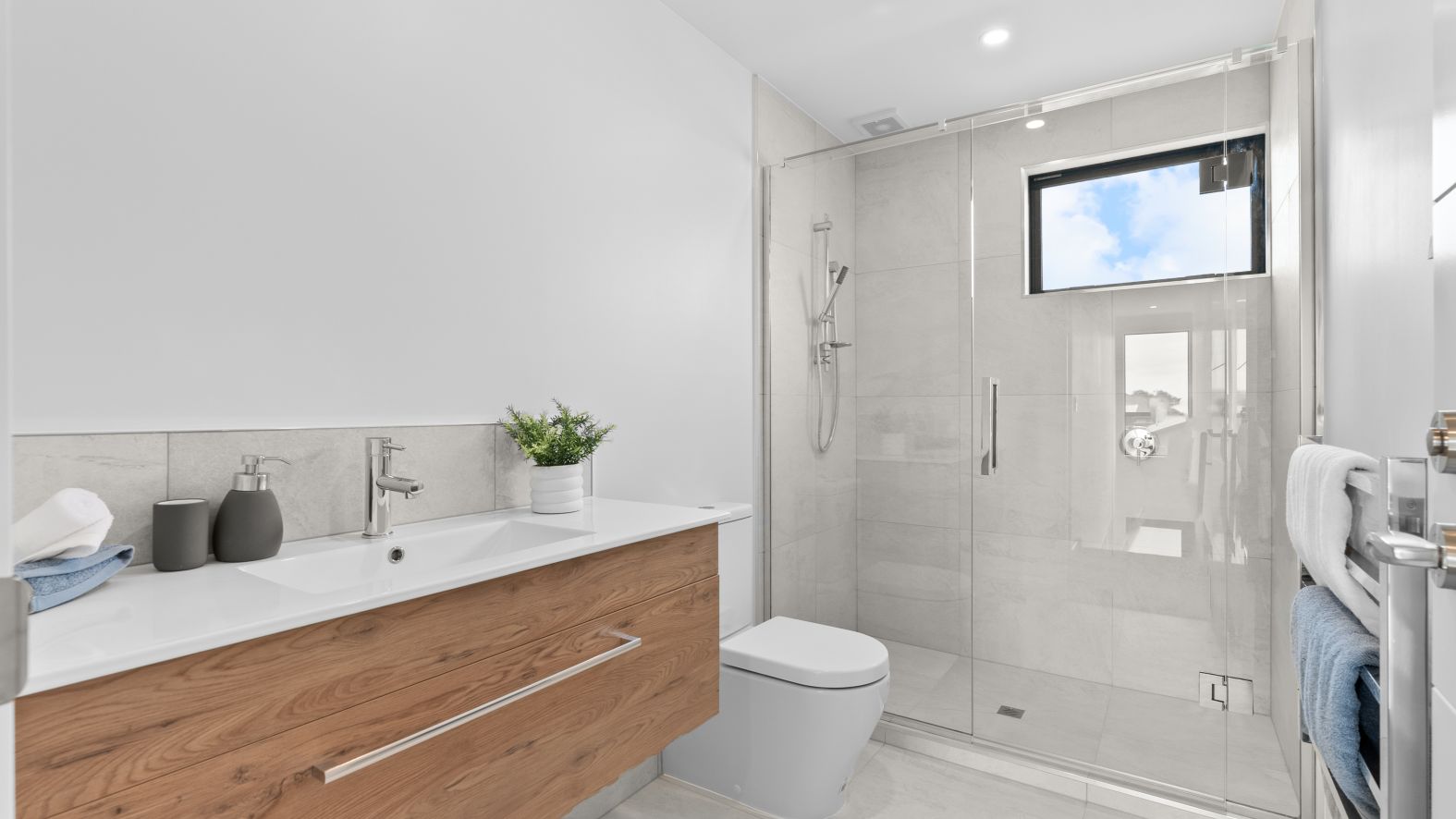 Homepage - Akin Living